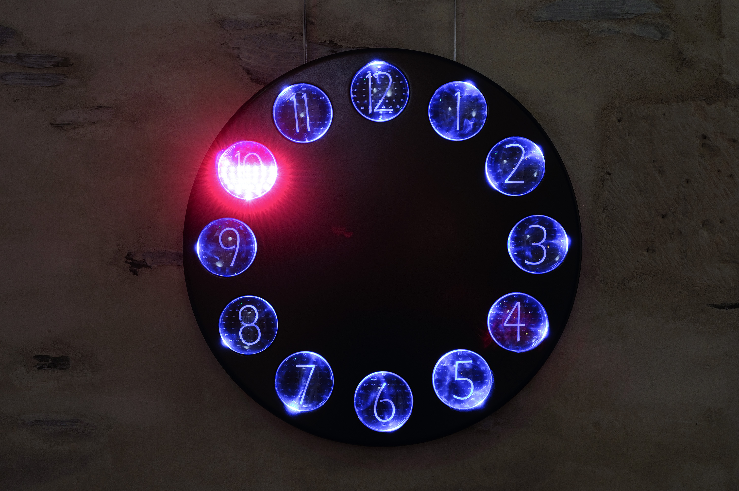 Timepiece "12 universes" - Alainpers | Sculptor of modern clocks